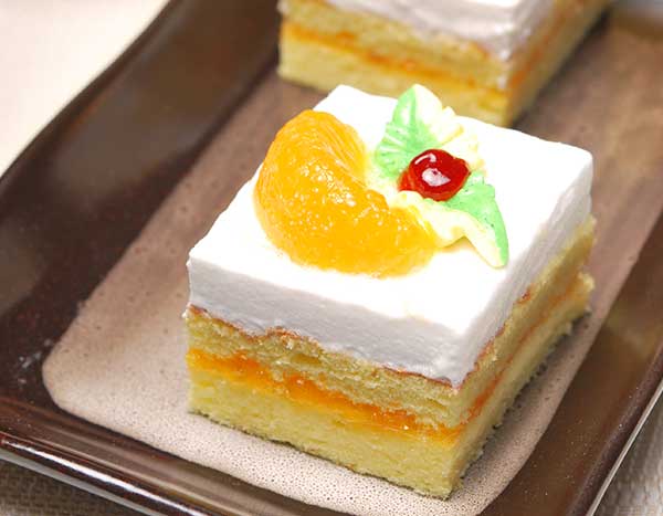 Lemon Cake Holland Bakery